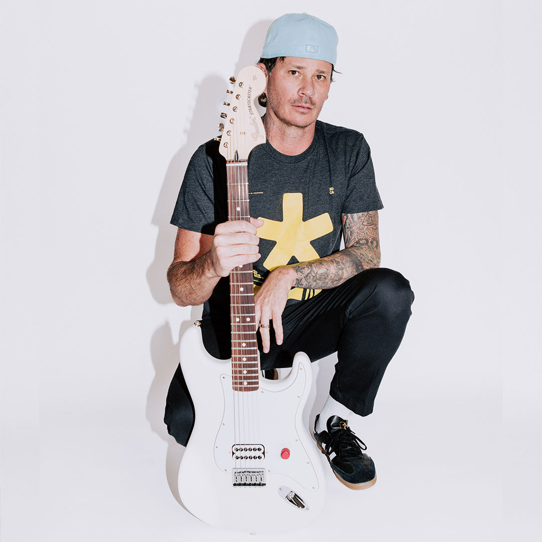 TTS* Tom DeLonge YETI Fender Stratocaster®